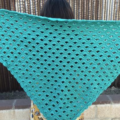 Teal Shawl In Soft Cozy Warm Crochet Yarn on Luulla